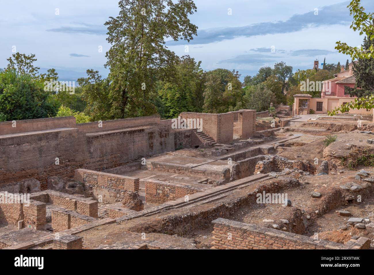 Alhambra de Granada. Palace and fortress. Ramparts, interiors ...
