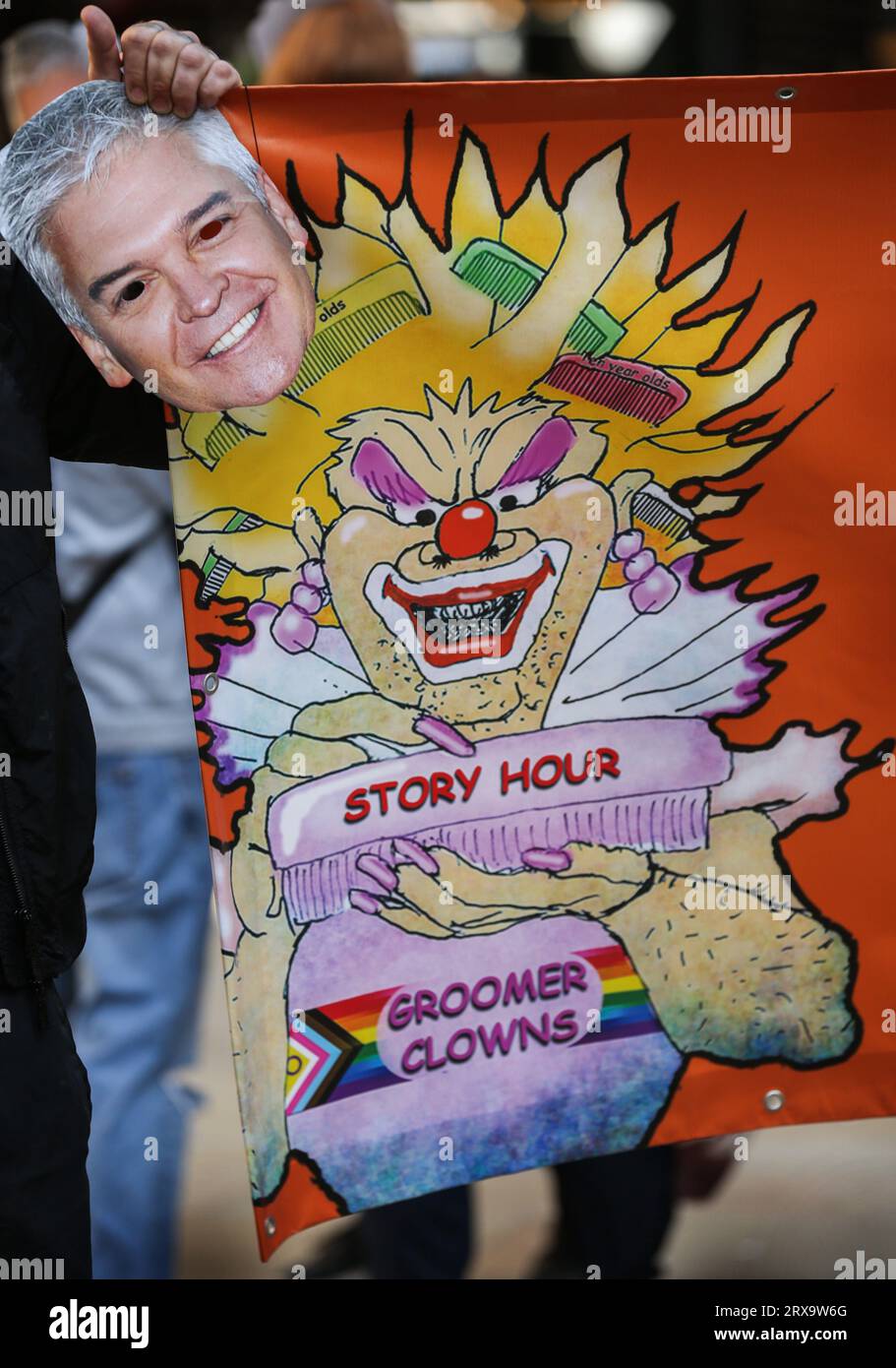 Philip schofield hi-res stock photography and images - Alamy