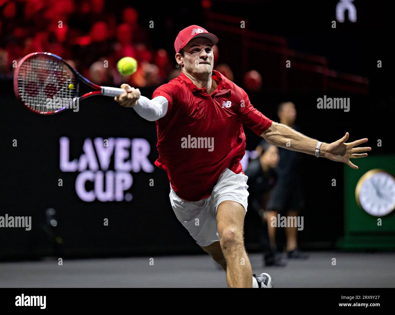 Casper rudd hi-res stock photography and images - Alamy