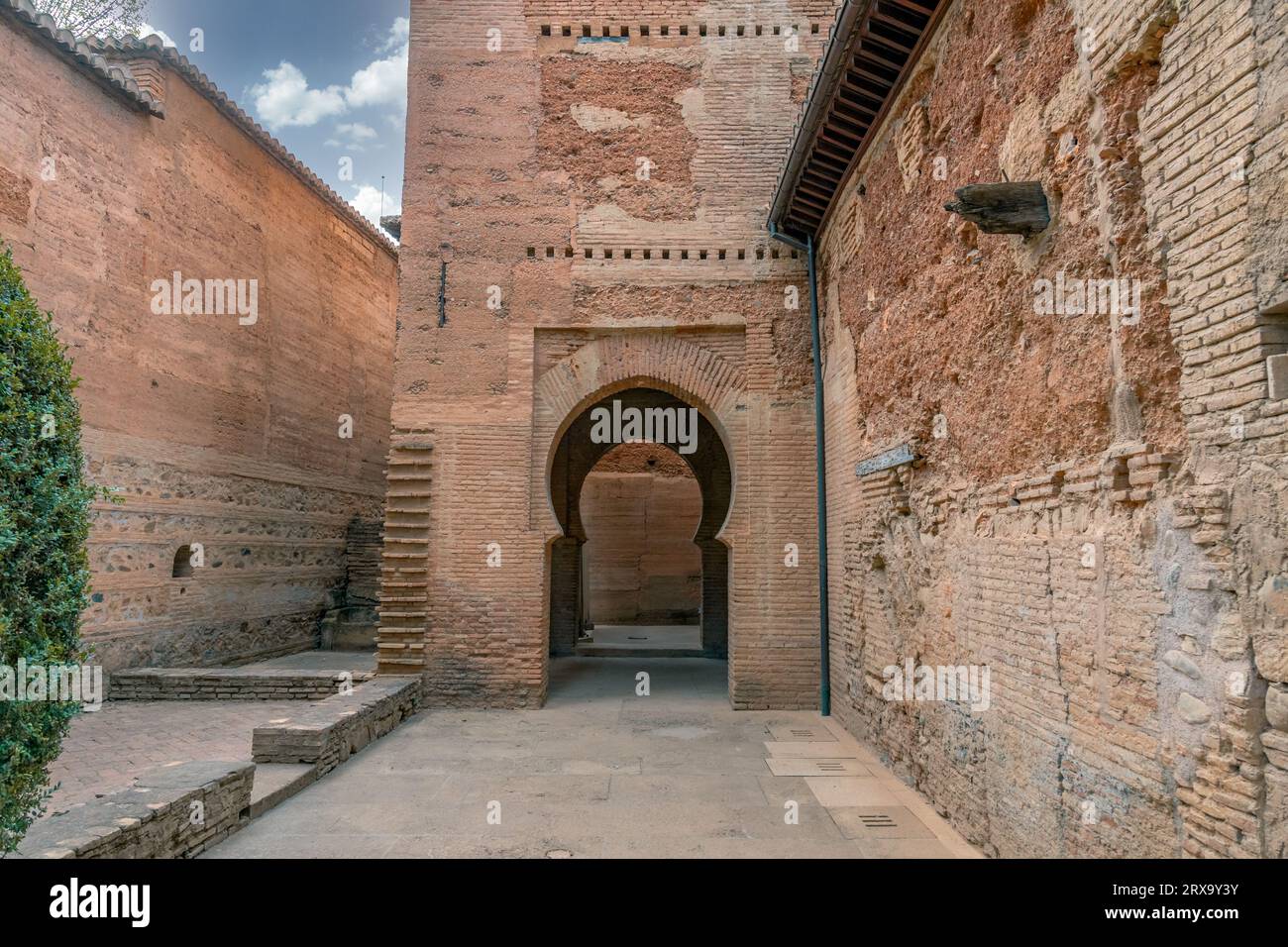 Alcazaba medieval fortress, Alhambra de Granada complex. Ramparts ...