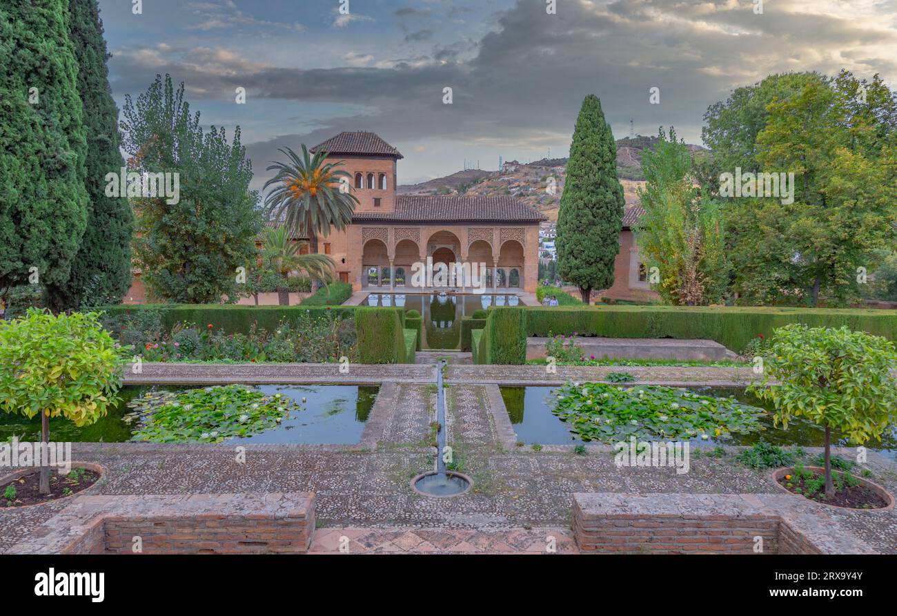 Alcazaba medieval fortress, Alhambra de Granada complex. Ramparts ...