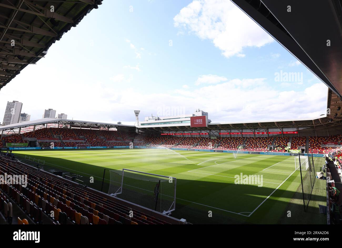 Gtech community stadium view hi-res stock photography and images - Alamy