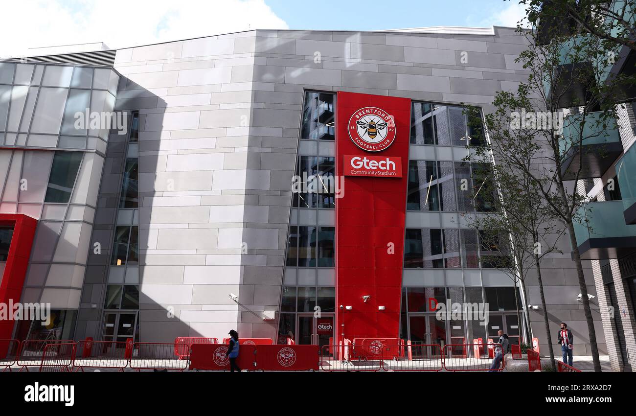 Gtech community stadium view hi-res stock photography and images - Alamy