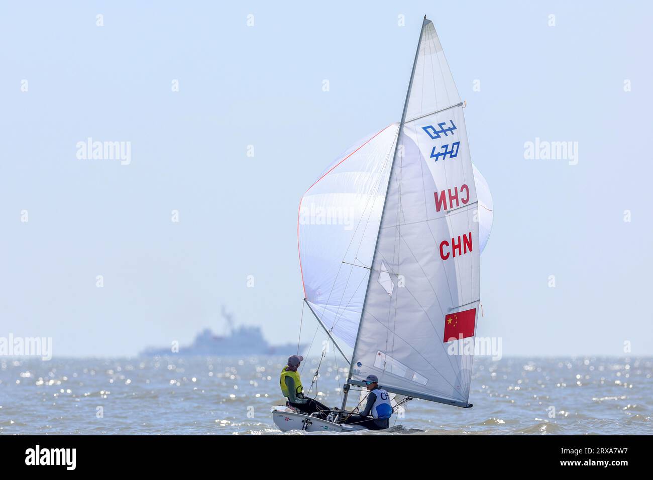 Ningbo, China's Zhejiang Province. 24th Sep, 2023. Wang Jingsa (L)/Dong ...
