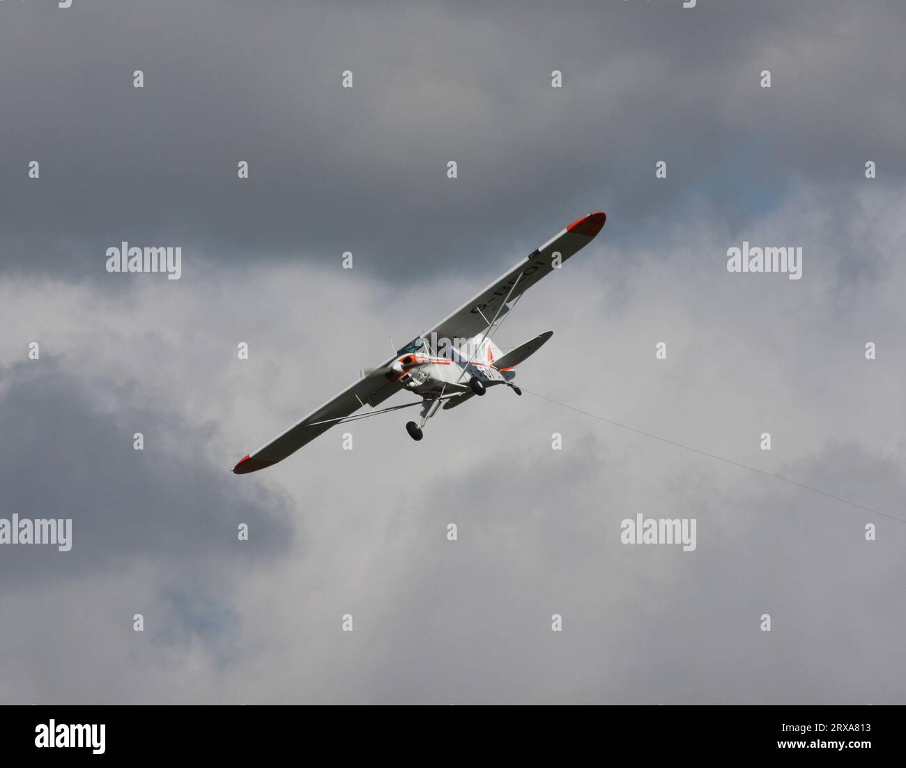 A Piper Super Cub glider tug returning to Parham airfield West Sussex ...