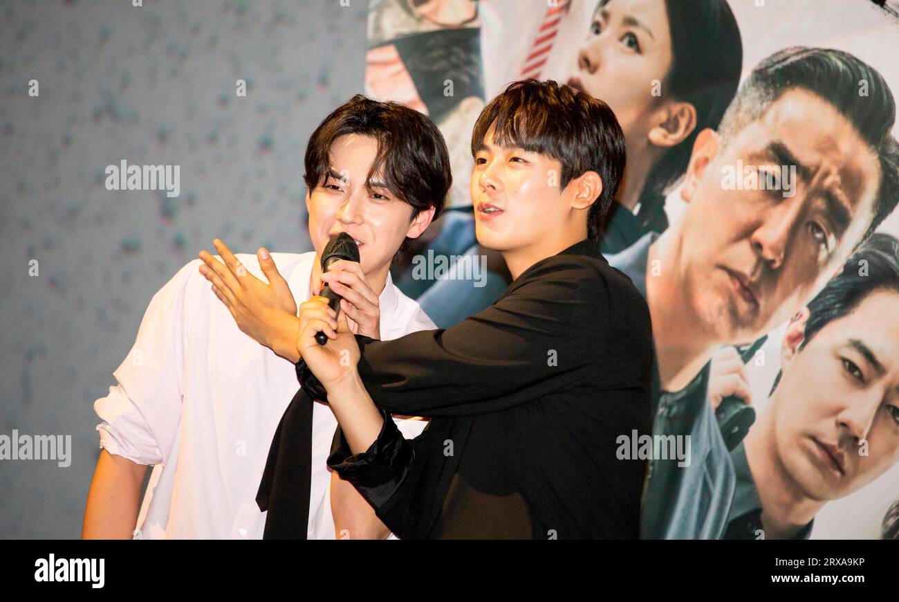 Kim Do-Hoon (L) and Lee Jung-Ha, September 20, 2023 : Cast members of ...