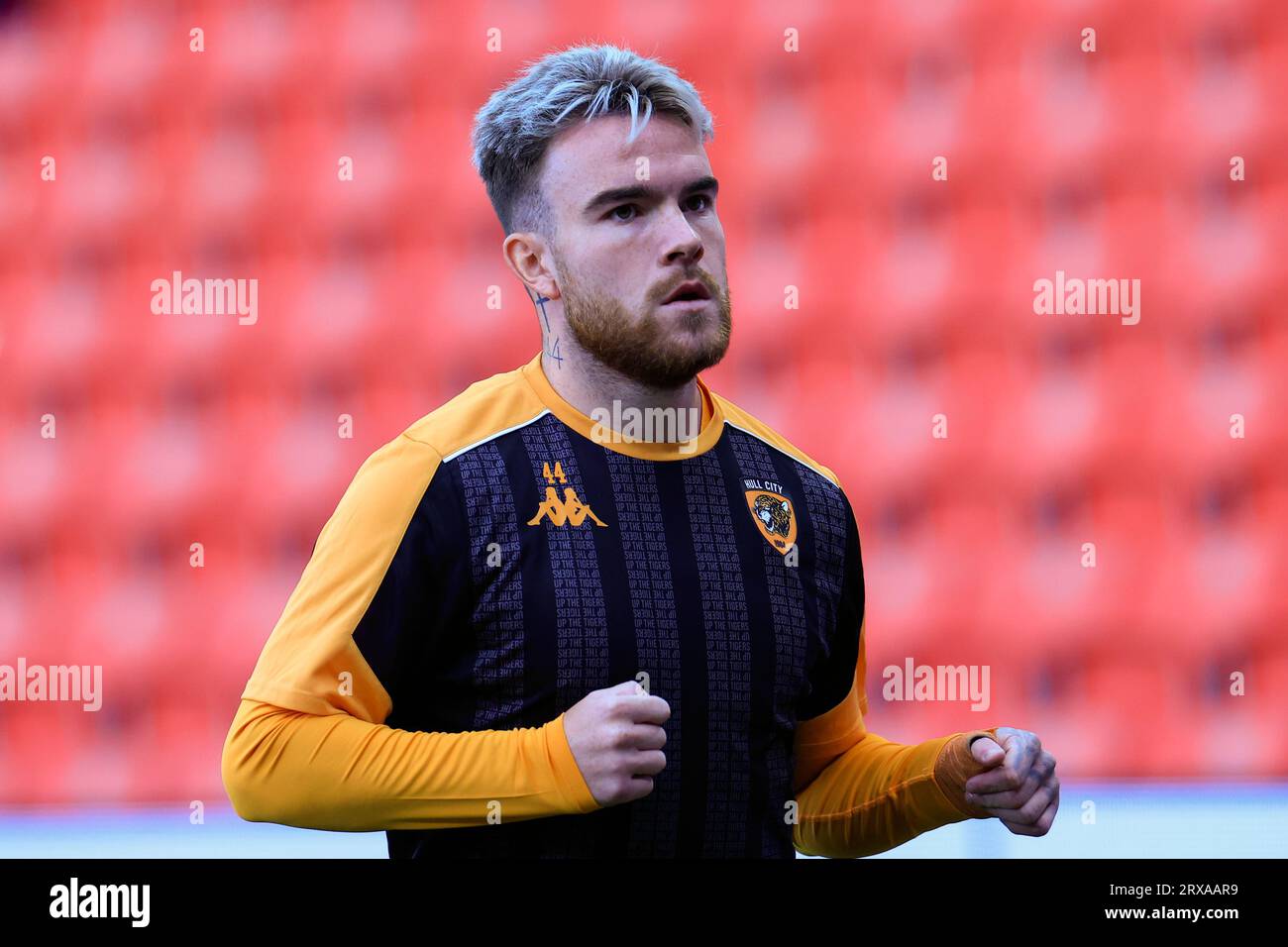 Aaron Connolly #44 of Hull City during the warm up ahead of the Sky Bet ...