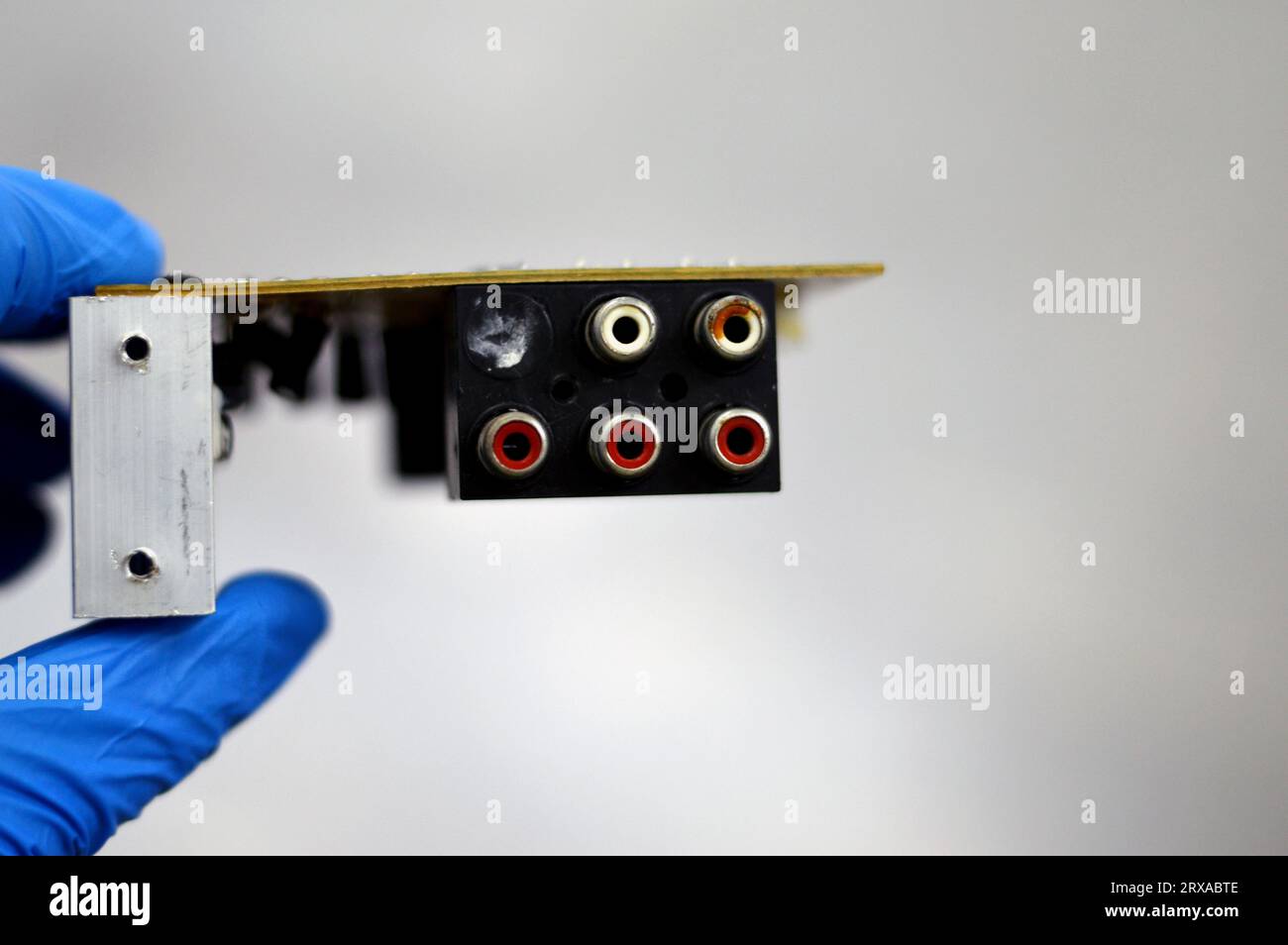 Car subwoofers hi-res stock photography and images - Alamy