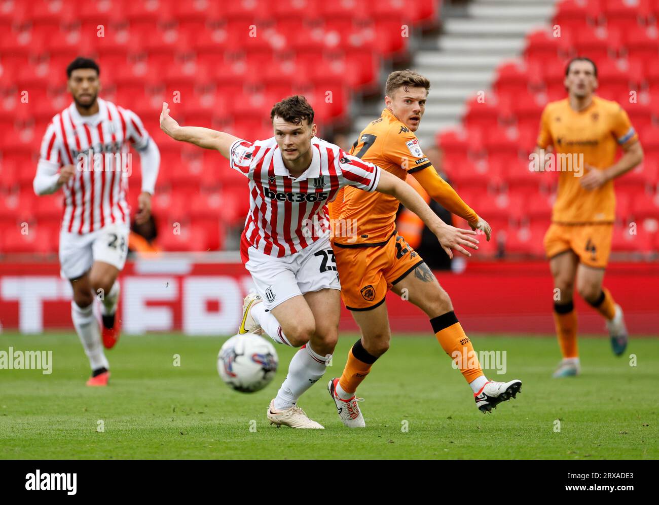 Luke regan hi-res stock photography and images - Alamy