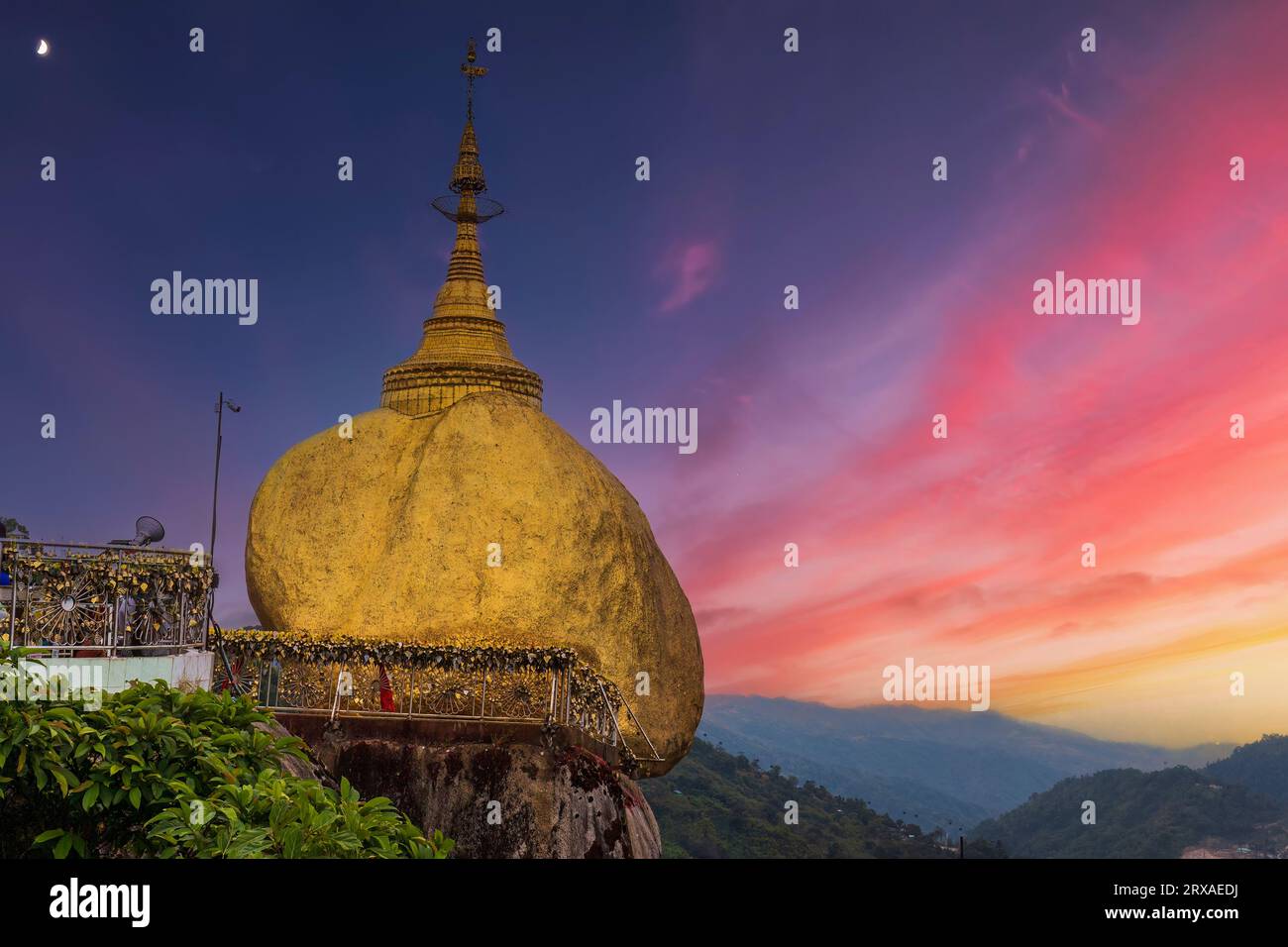 Unseen myanmar hi-res stock photography and images - Alamy