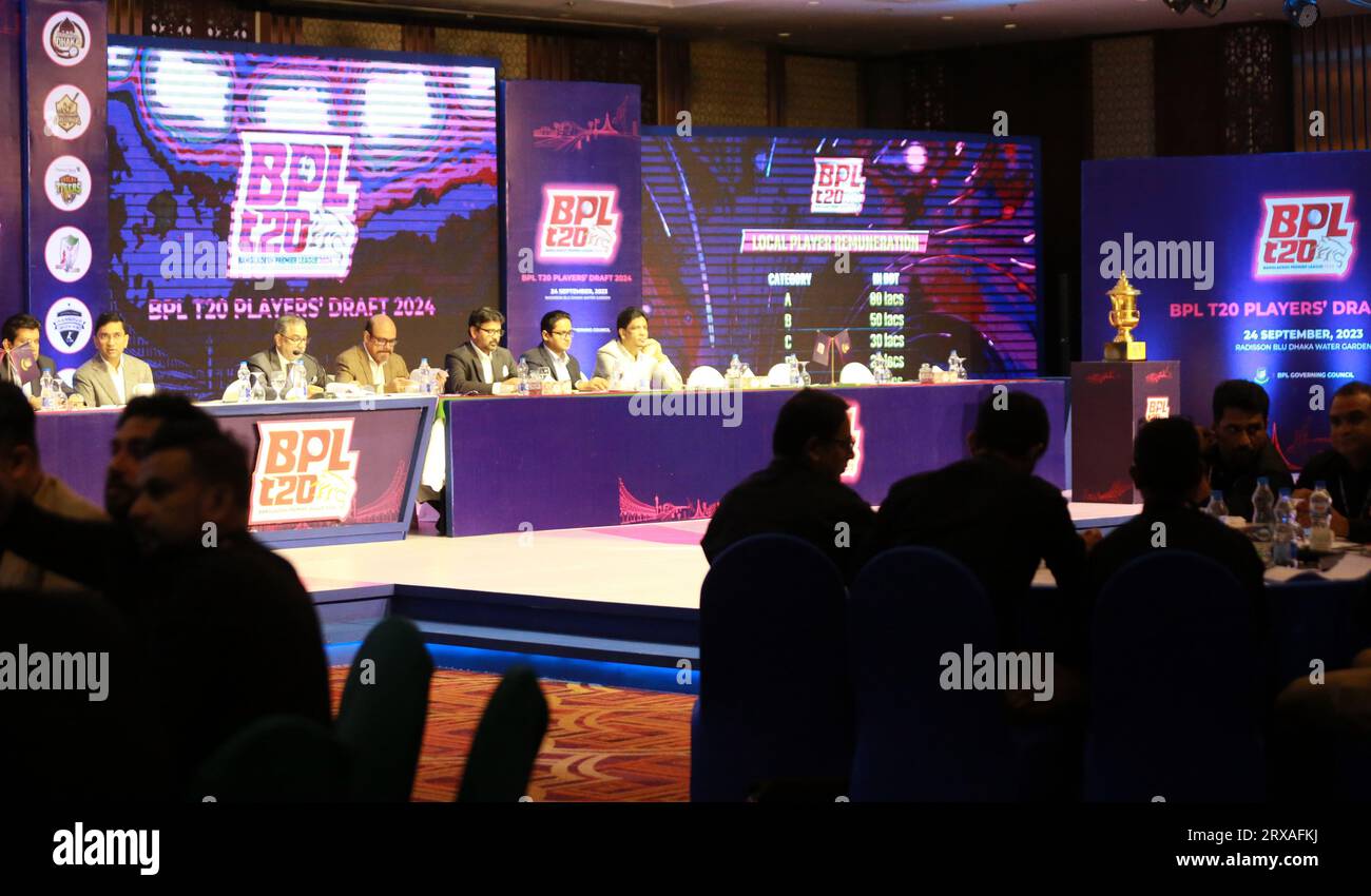 Dhaka dominators hi-res stock photography and images - Alamy