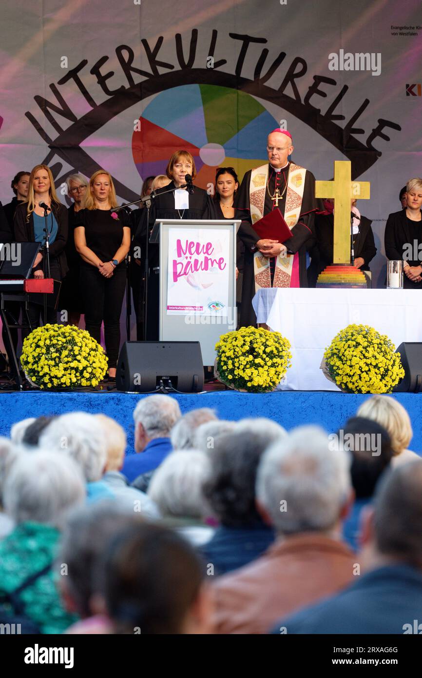 Bottrop, Germany. 24th Sep, 2023. EKD Council President Annette ...