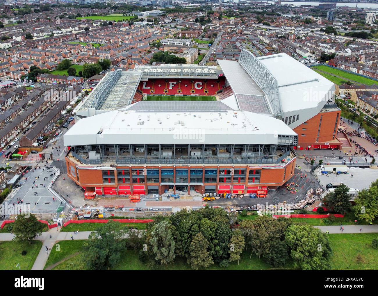 Premier league match aerial hi-res stock photography and images - Alamy
