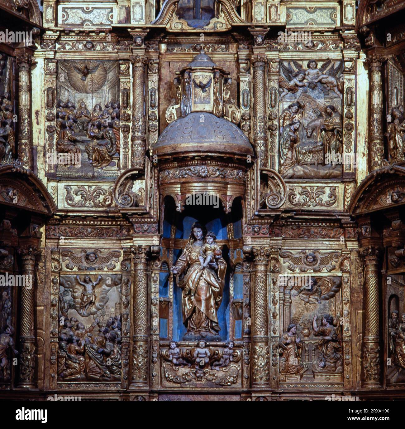 Llàtzer Tramulles / Retablo de la Cofradía del Roser, 1643. Église ...