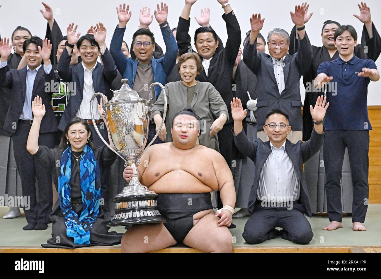 Ozeki Takakeisho celebrates after clinching his fourth career top ...