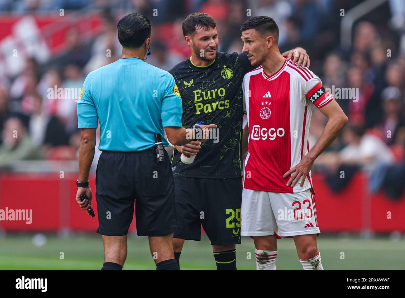 Santiago gimenez september 24 hi-res stock photography and images - Alamy