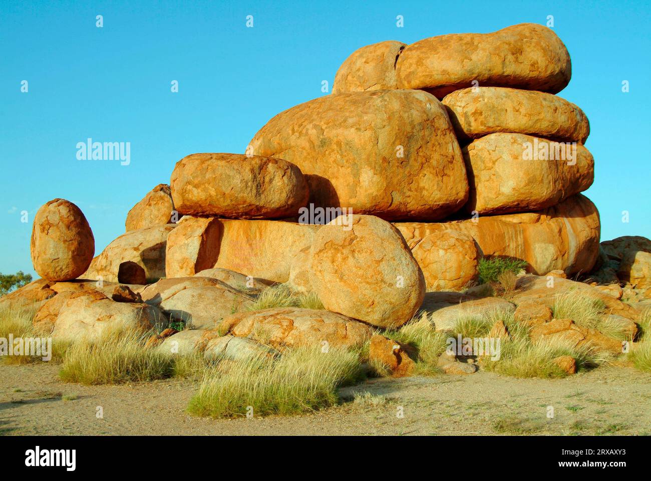 Stone formation, Devils Marbles, Northern Territory, Australia Stock ...