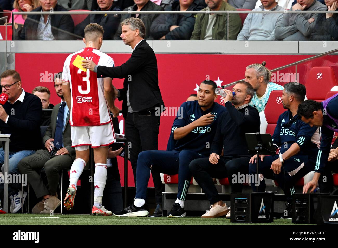 Ajax manager johan cruijff hi-res stock photography and images - Alamy