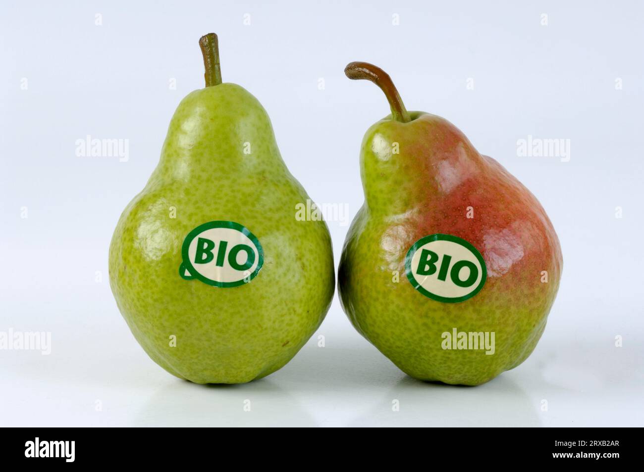 Pears 'Williams Christ' with label 'Bio' (Pyrus communis), organic ...