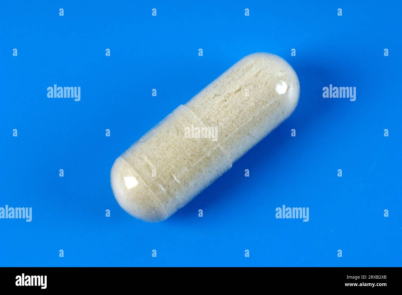 L-Carnitine capsule, clipping, object Stock Photo - Alamy