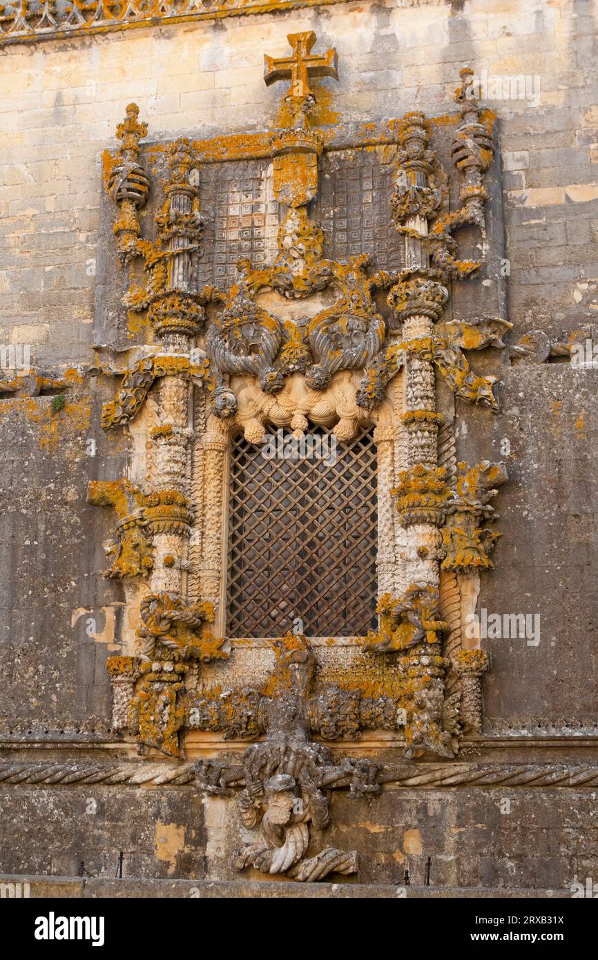 Convent of christ, tomar, window hi-res stock photography and images ...
