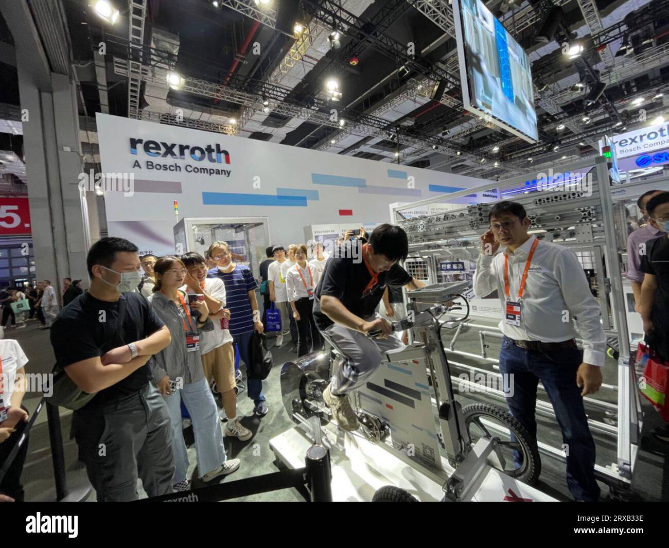 Bosch rexroth booth hi-res stock photography and images - Alamy