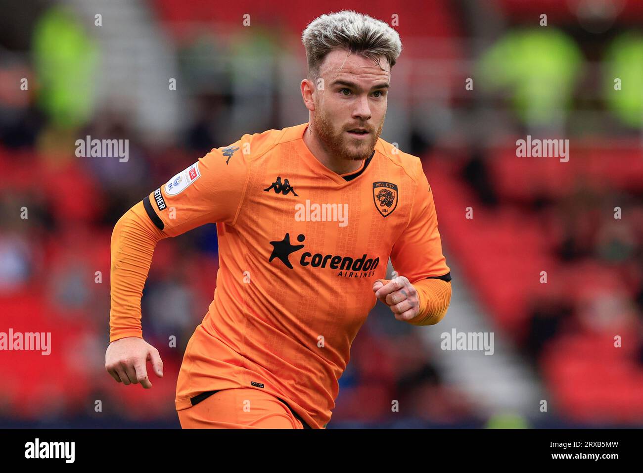 Aaron Connolly #44 of Hull City during the Sky Bet Championship match ...