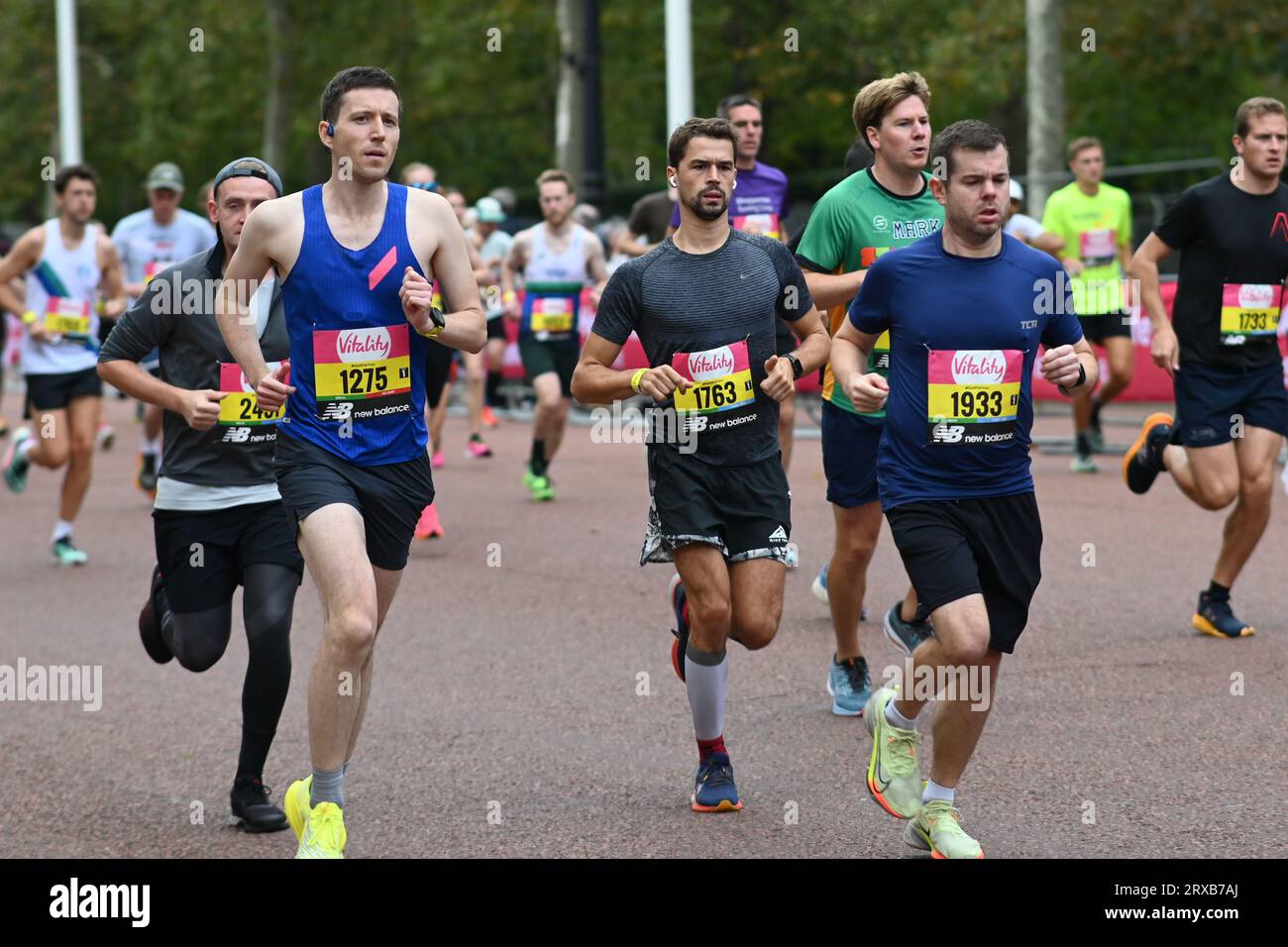 London, UK. 24th Sep, 2023. Thousands of runners Vitality London 10,000 ...