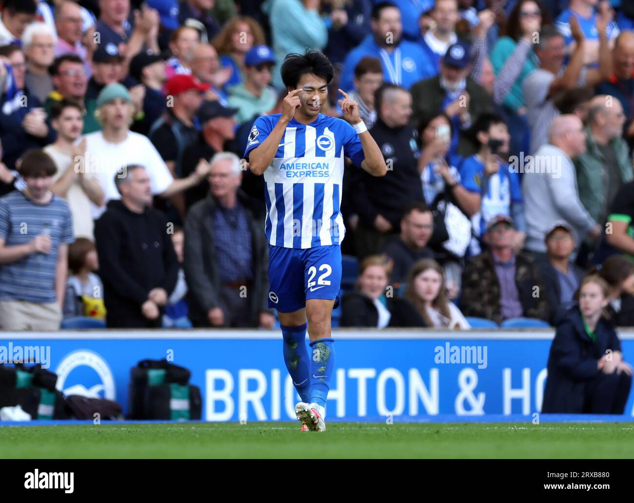 Brighton and Hove Albion's Kaoru Mitoma celebrates scoring their side's ...