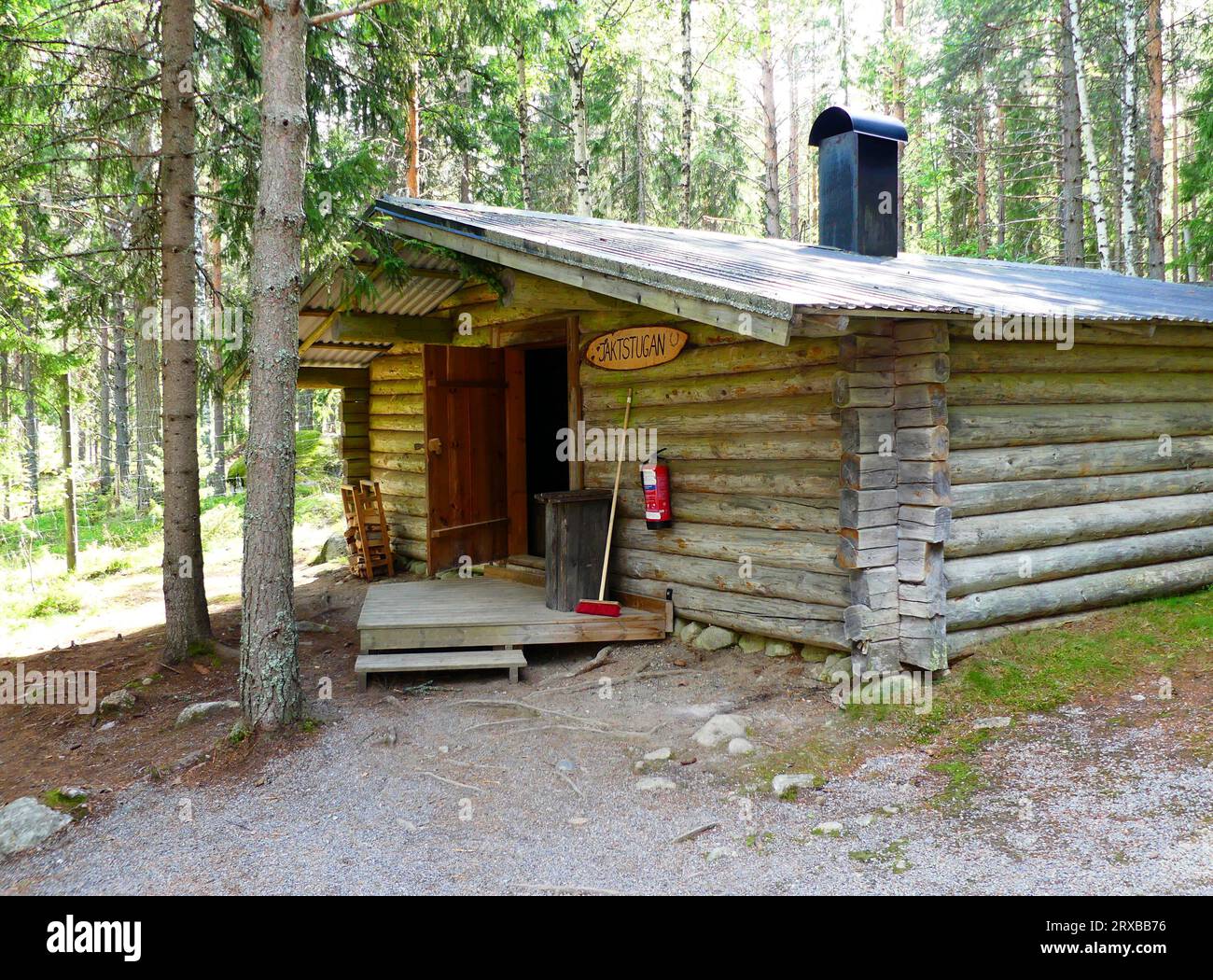 Hunting cabin hi-res stock photography and images - Alamy