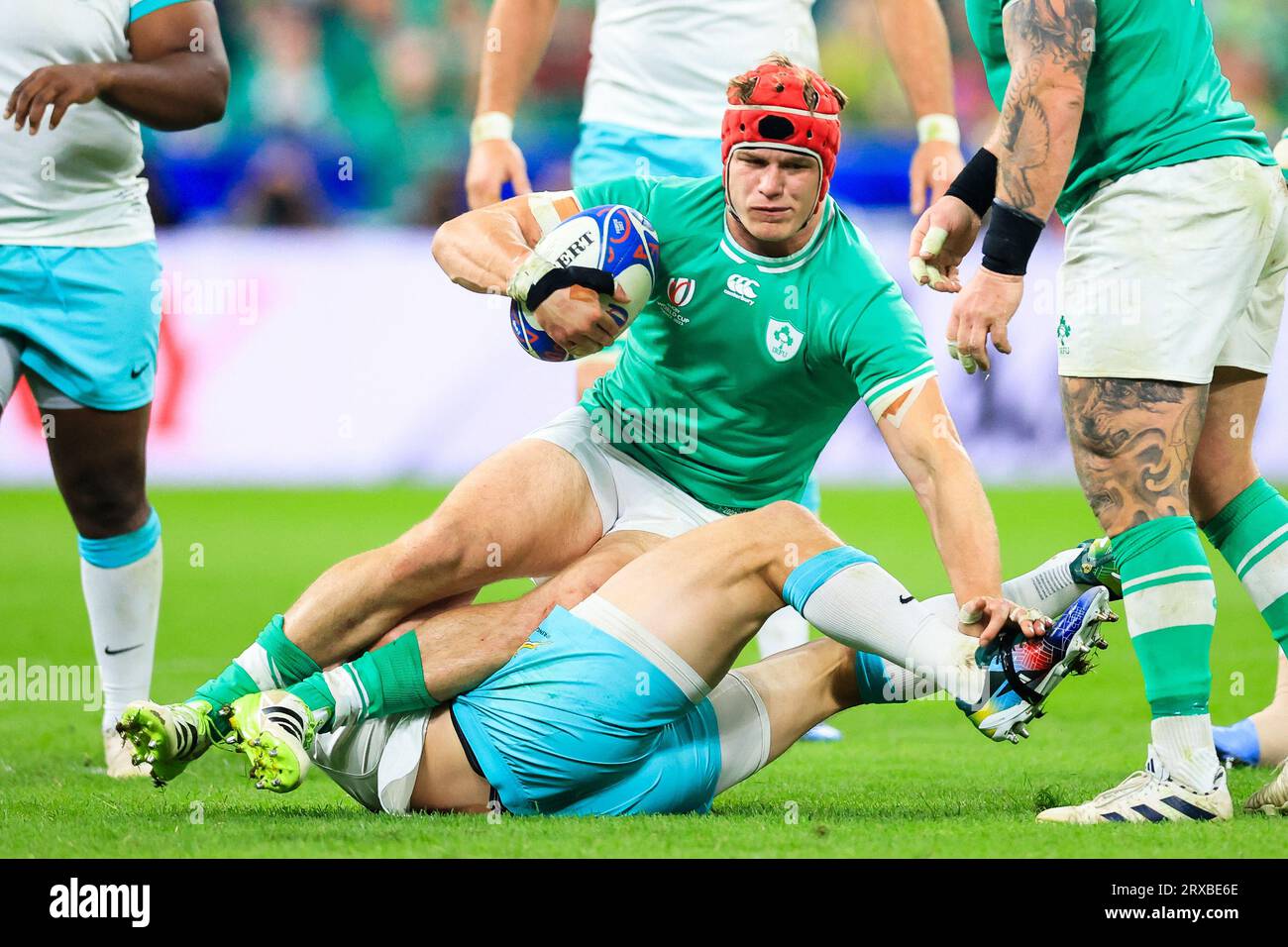 Josh van der flier hi-res stock photography and images - Alamy