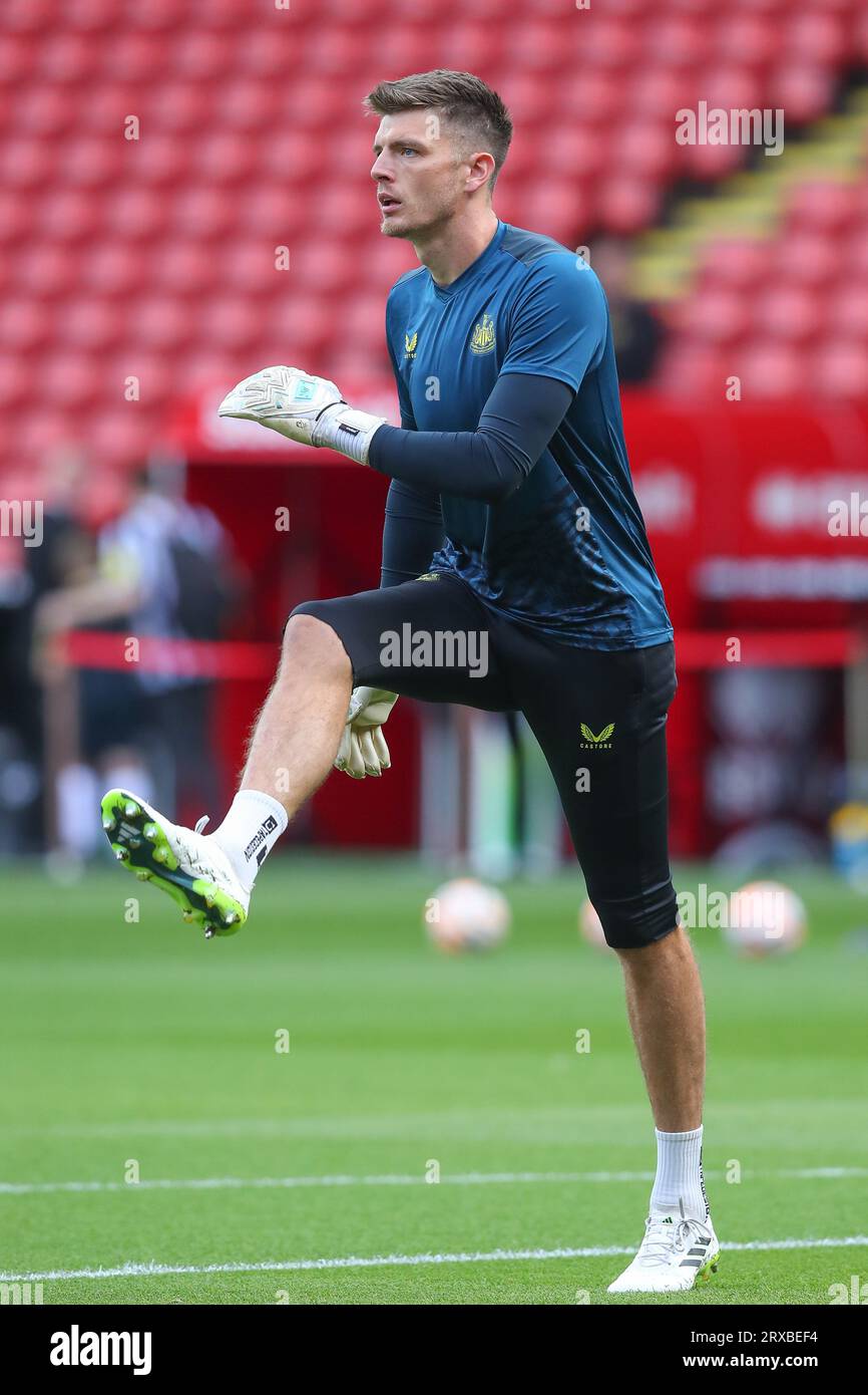Nick Pope #22 of Newcastle United during the pre-game warm up ahead of ...