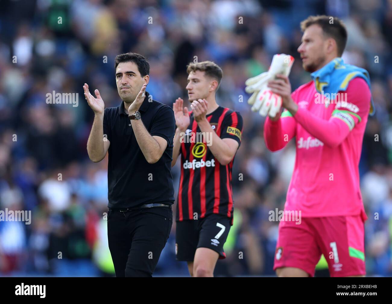 Andoni iraola bournemouth hi-res stock photography and images - Alamy