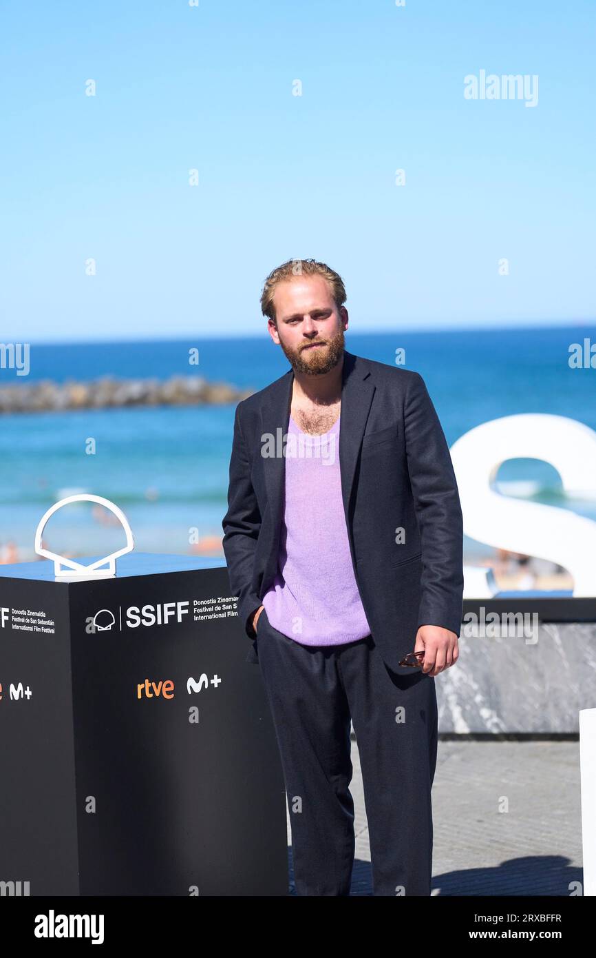 Simon van buyten hi-res stock photography and images - Alamy