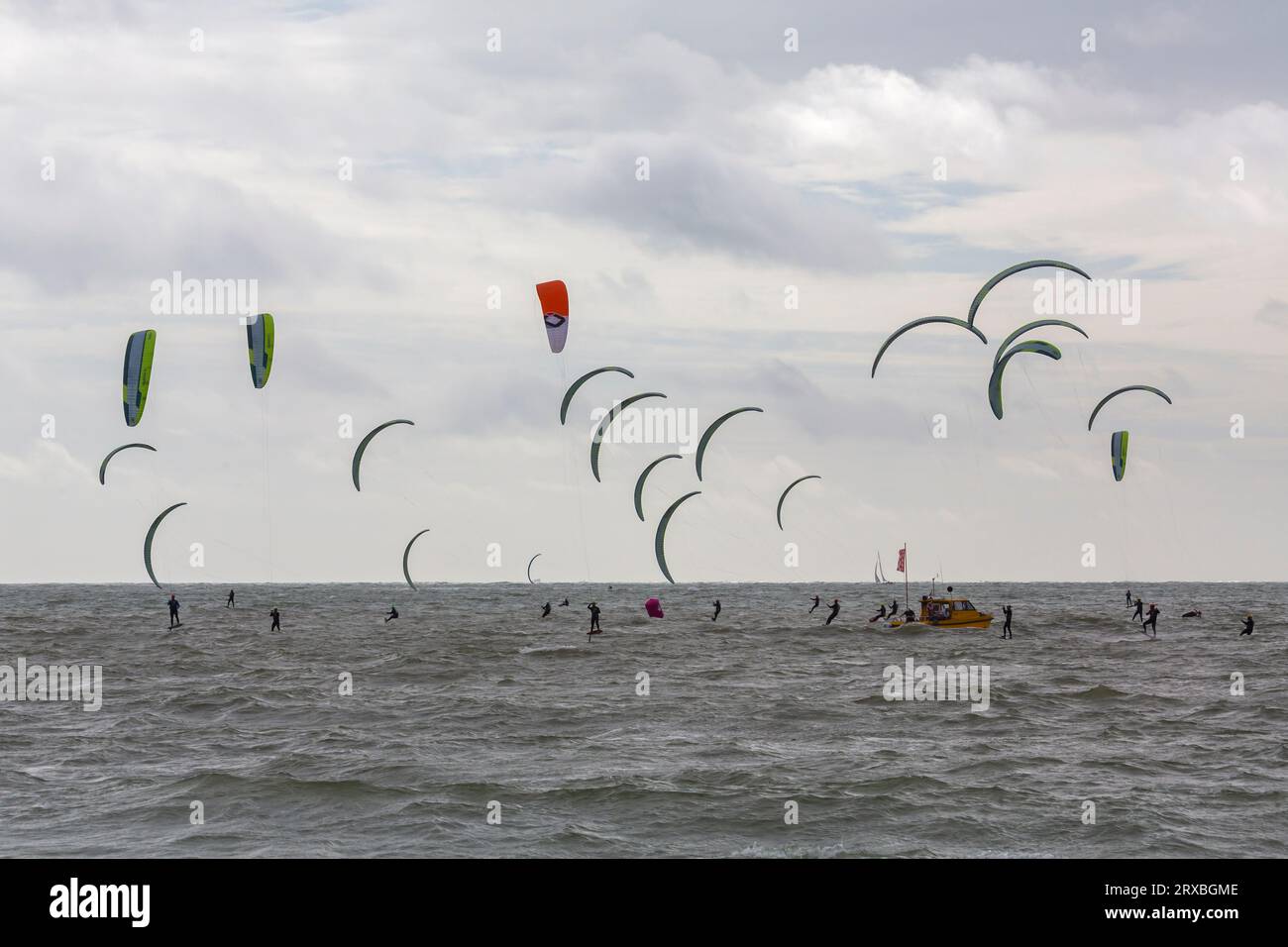 Formula qualification hi-res stock photography and images - Alamy