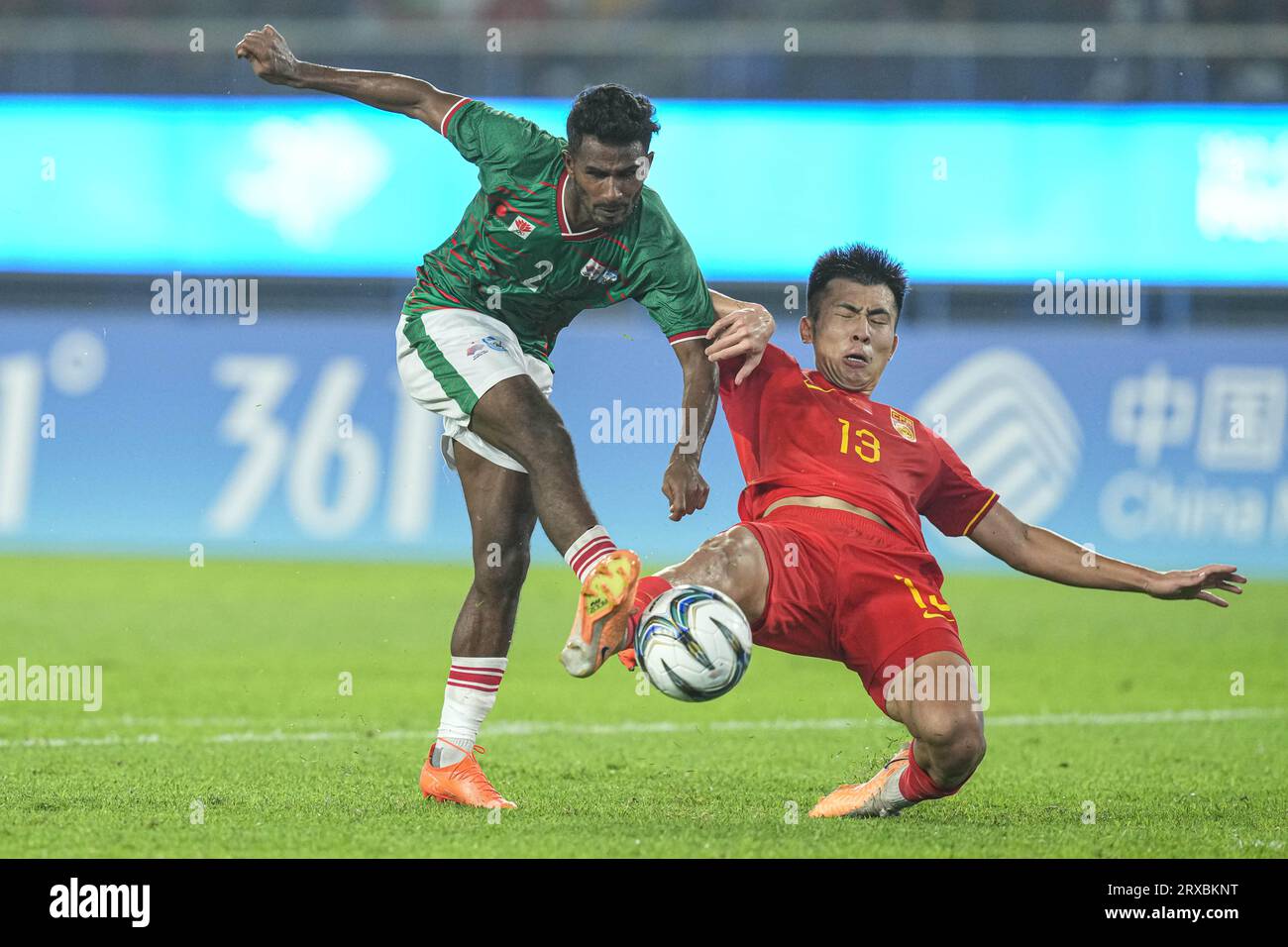 Hangzhou, China's Zhejiang Province. 24th Sep, 2023. Md Mojibor Rahman Jony (L) of Bangladesh ...
