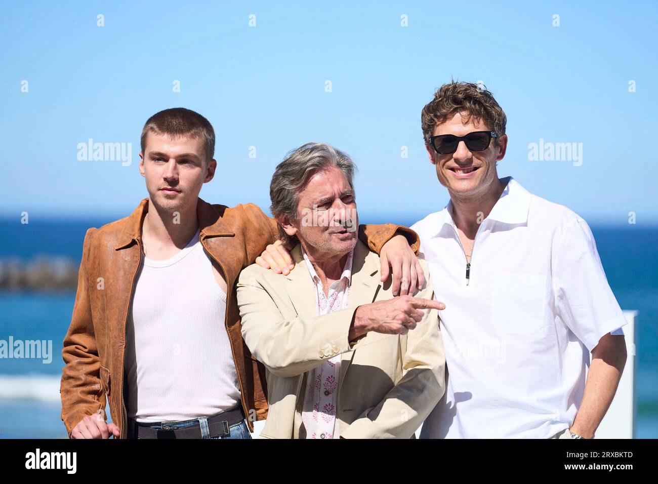 Miles Heizer 2022 Girlfriend