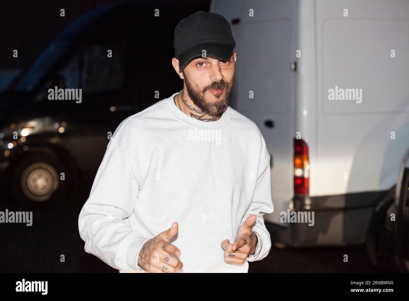 Boy band five hi-res stock photography and images - Alamy