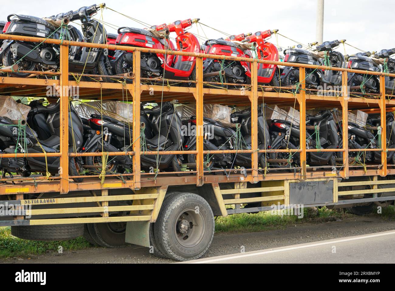Motorcycle showroom hi-res stock photography and images - Alamy