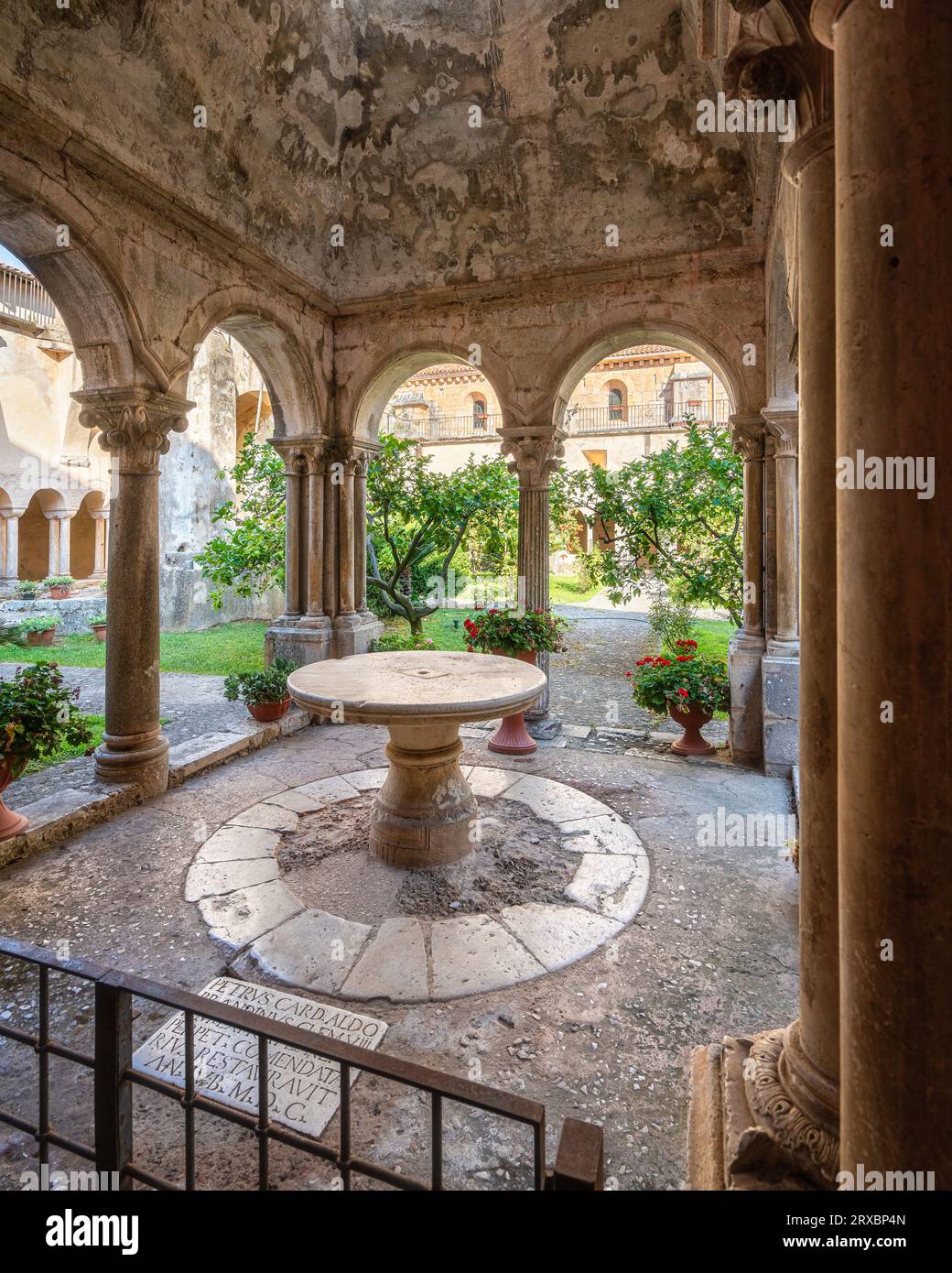 Fossanova facade hi-res stock photography and images - Alamy