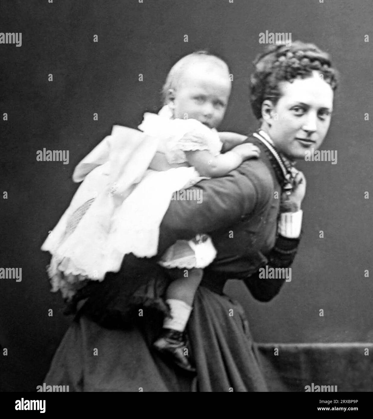 Queen Alexandra and her daughter Louise, Princess of Wales Stock Photo ...