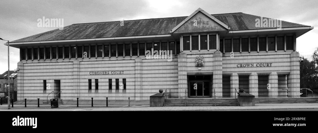 The Crown Court building, Doncaster town, South Yorkshire, England, UK ...