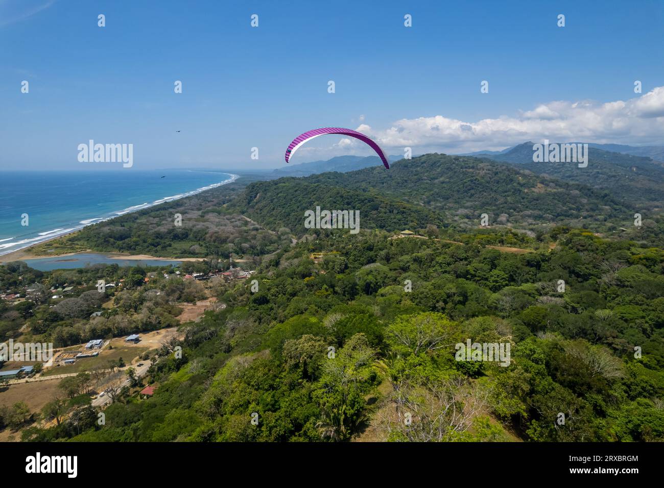 Aerial dominical costa rica hi-res stock photography and images - Alamy