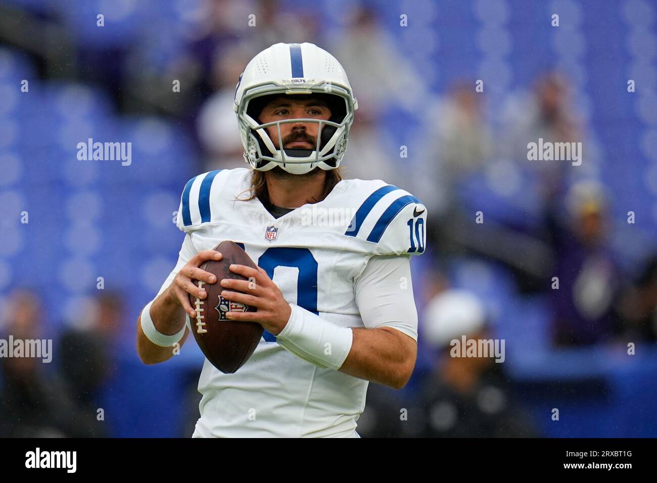 Indianapolis Colts quarterback Gardner Minshew warms up before an NFL ...