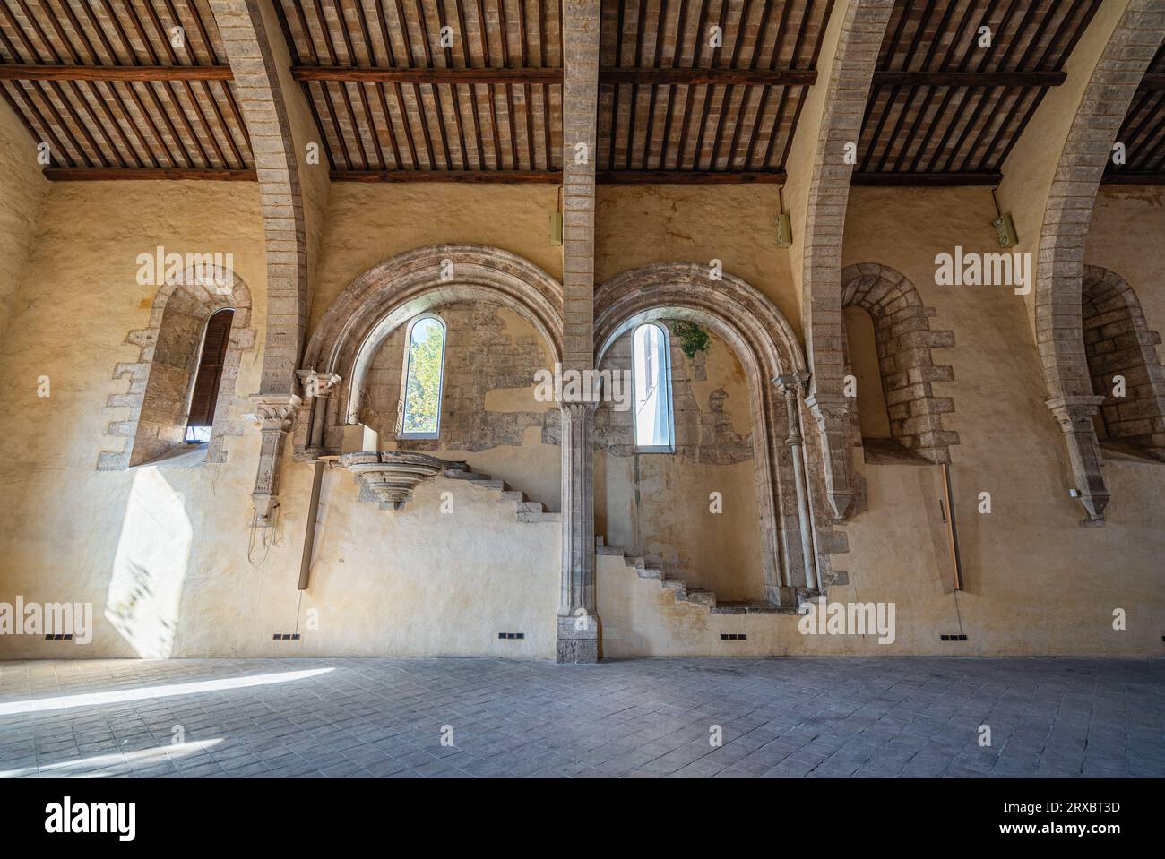 Fossanova facade hi-res stock photography and images - Alamy