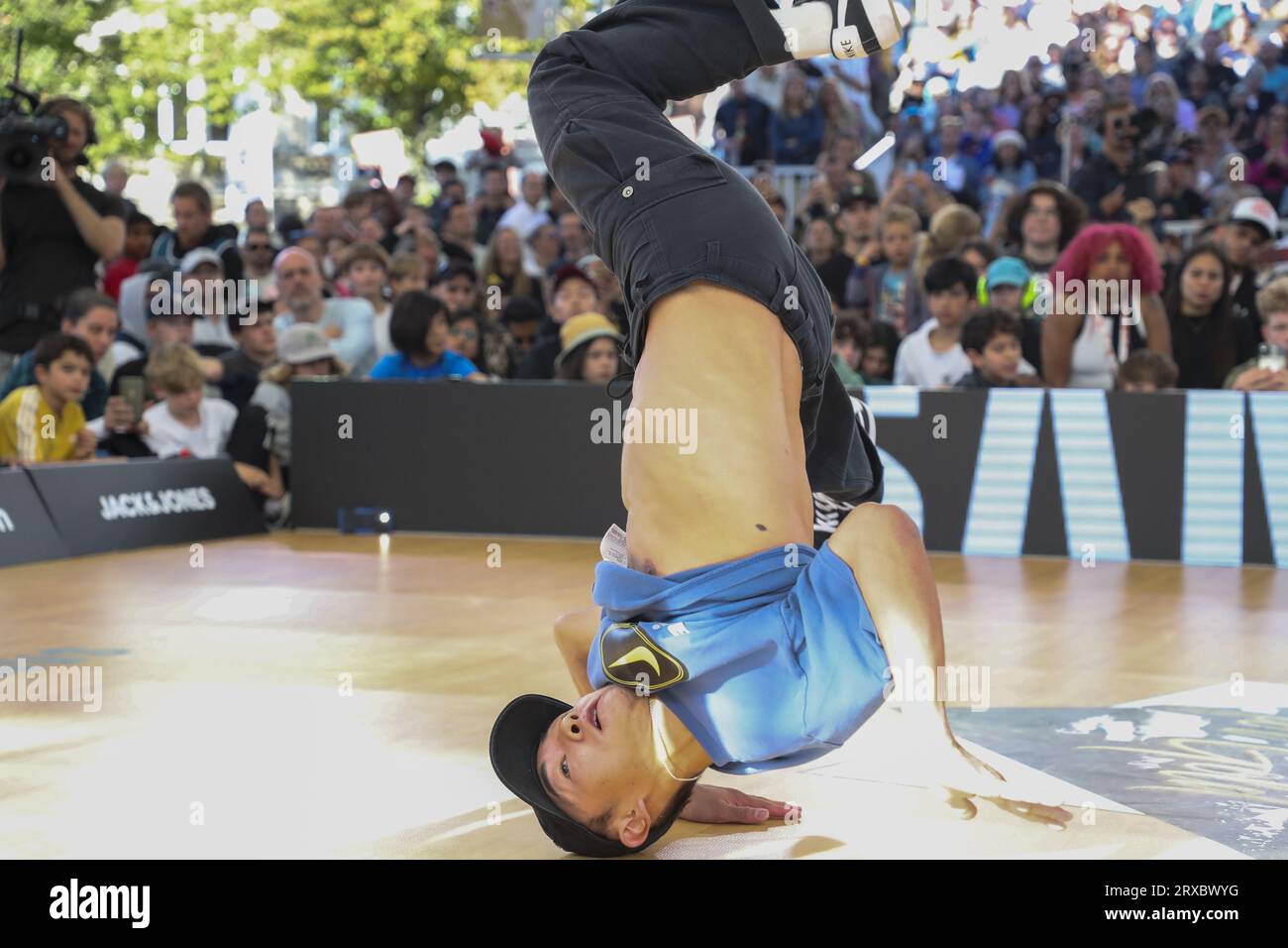 Shigekix hi-res stock photography and images - Alamy