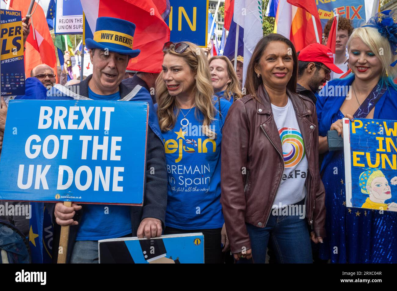London, UK. 23 Sep 2023: Steve Bray (L), Gina Miller (3rd L) and other ...