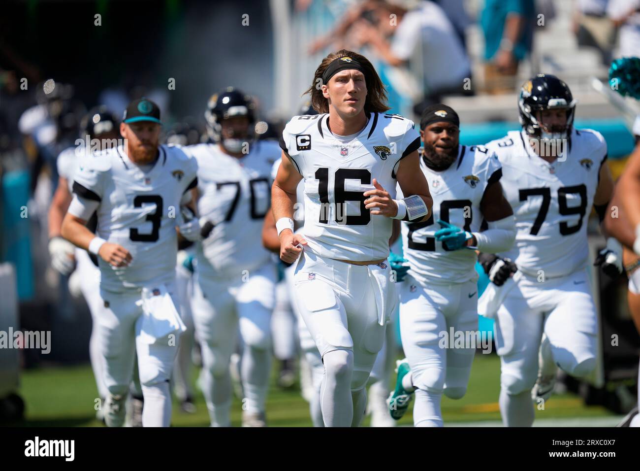Jacksonville Jaguars quarterback Trevor Lawrence (16) leads his team ...