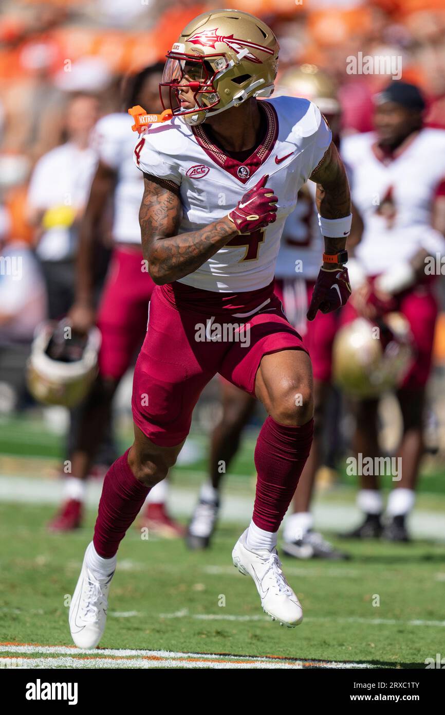 Florida State wide receiver Keon Coleman (4) warms up before an NCAA ...