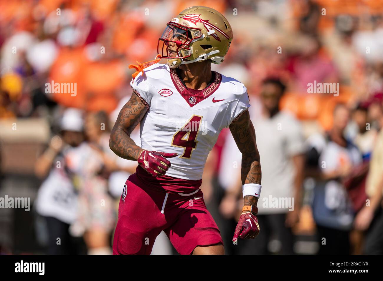 Florida State wide receiver Keon Coleman (4) warms up before an NCAA ...